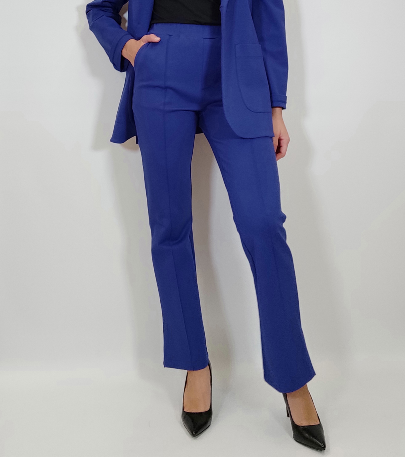 OSTANA WOMAN TROUSERS - FREESKETCH